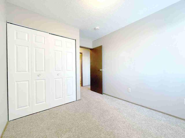 Summit Park 2 Bedroom Apartment for Rent at 605 505, 525, 605 & 705 Park Street, Minot, ND 58701