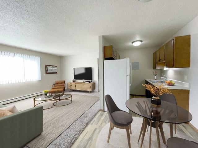 Summit Park 2 Bedroom Apartment for Rent at 605 505, 525, 605 & 705 Park Street, Minot, ND 58701