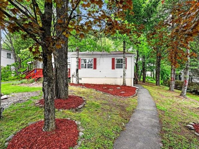 Summit Pl, Monticello, Home For Sale