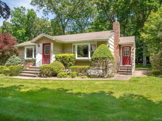 Summit Rd, Spring Valley, Home For Sale