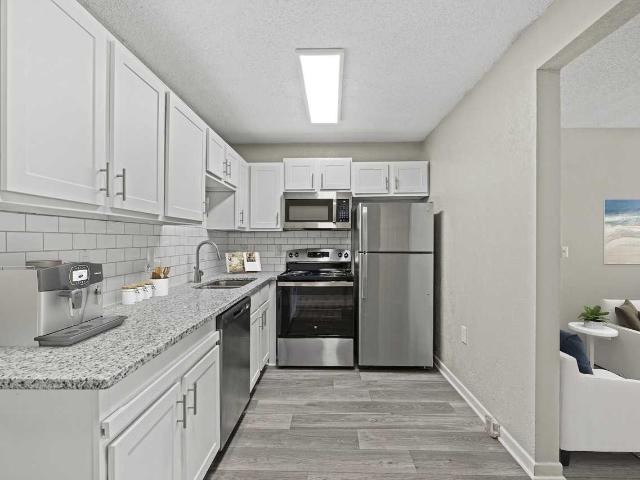 Summit Village Apartments 2 Bedroom Apartment for Rent at 199 Wind Rd, Greensboro, NC 27405