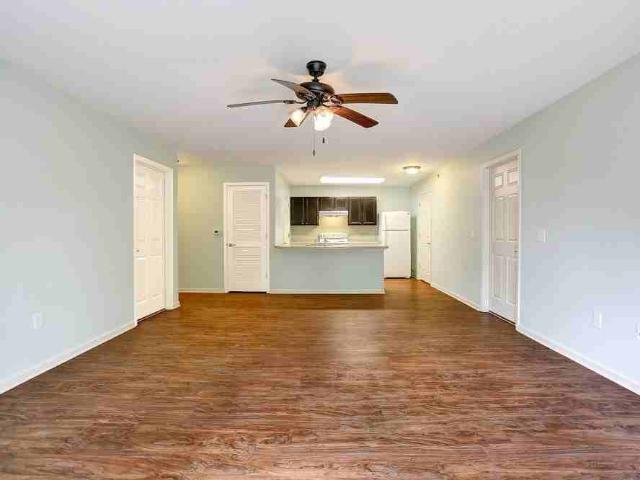 Sumner Gardens Court Apartments 3 Bedroom Apartment for Rent at 923 S Westland Ave, Gallatin, TN 37066