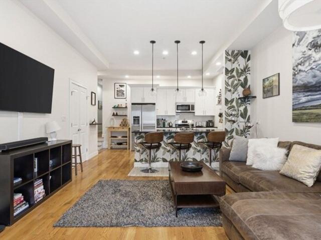 Sumner St Apt,boston, Condo For Sale