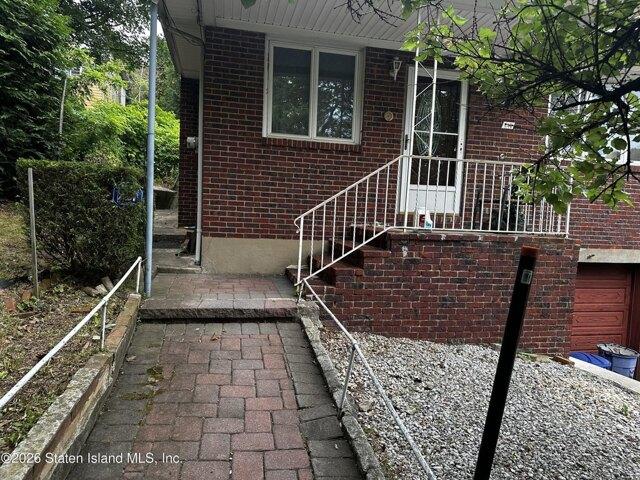 Sumner Pl, Staten Island, Home For Sale
