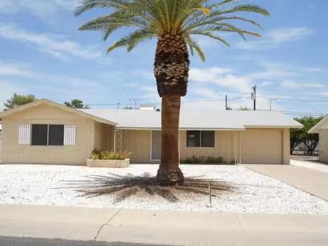 Sun City Oasis 10938 W Canterbury Dr