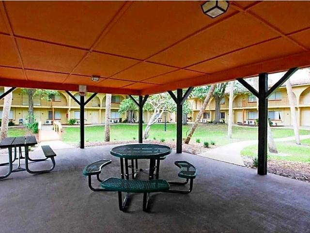 Sun Bay Apartments 1 Bedroom Apartment for Rent at 7001 Aloma Avenue, Goldenrod, FL 32792 Goldenrod