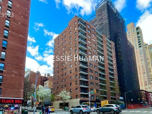 Sun Blasted 1BR + Balcony in a Postwar Doorman Building | Murray Hill