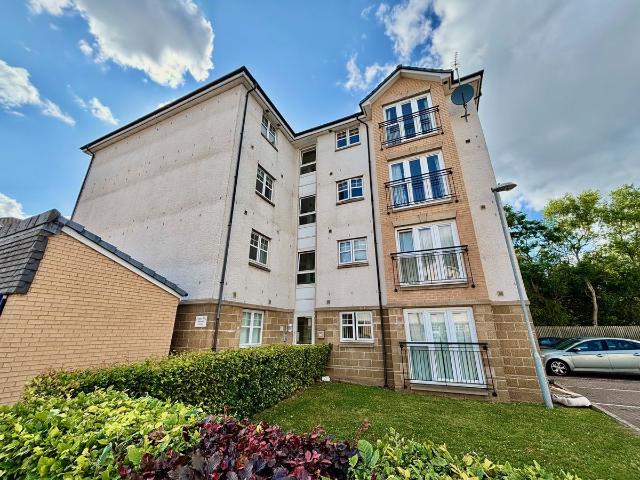 Sun Gardens, Stockton On Tees TS17, 2 bed flat to rent, £700 pcm | PrimeLocation
