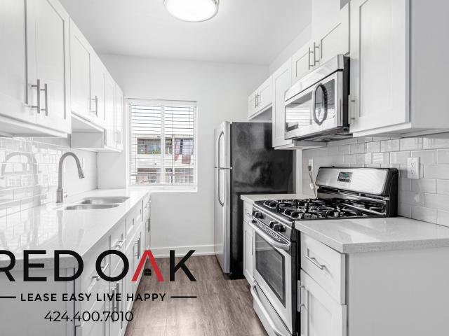Sun Drenched 1 Bed with Parking and Stainless Steel Appliances ~ In East Hollywood!