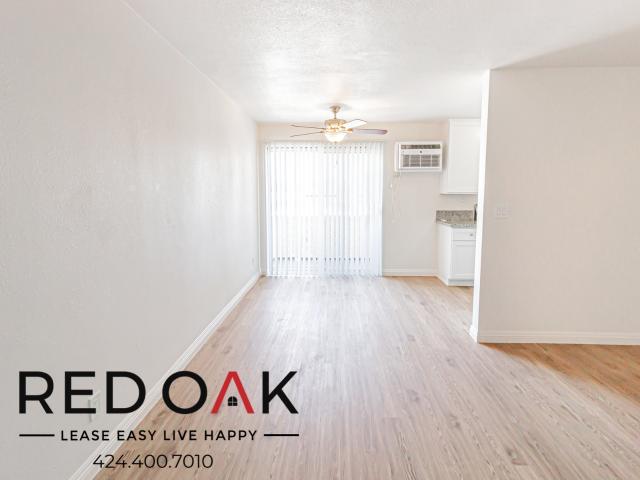 ~1 Month FREE~ Sun Drenched One Bedroom with Pool, Balcony, On Site Laundry, and Parking Included ~ In Coveted Reseda! *MOVE IN SPECIAL