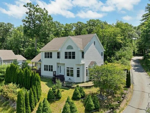 Sun Lake Dr, Belmont, Home For Sale