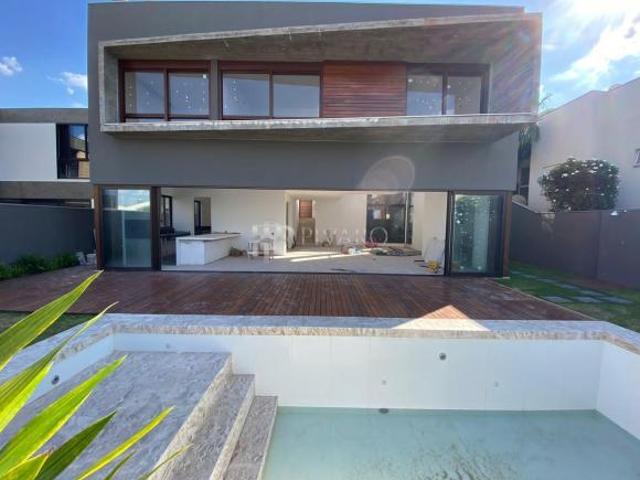 SUN LAKE RESIDENCE