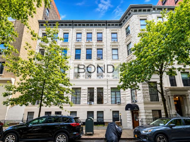 Sun Soaked 2BR in a Prewar Elevator Building | Upper West Side