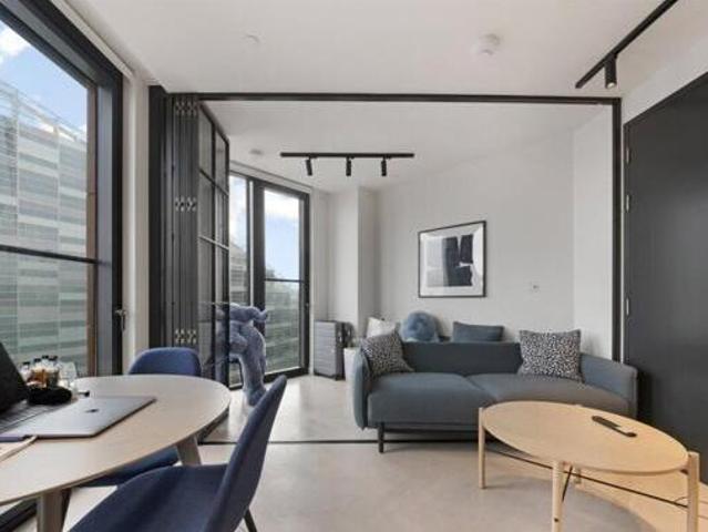 Sun Street, London, 1 Bedroom Apartment