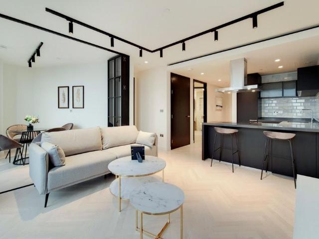 Sun Street, London, EC2A 2 bed apartment to rent £5,096 pcm £1,176 pw