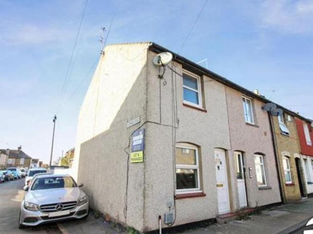Sun Road, Swanscombe, 2 Bedroom End