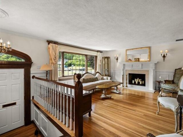 Sun Valley Dr, Braintree, Home For Sale