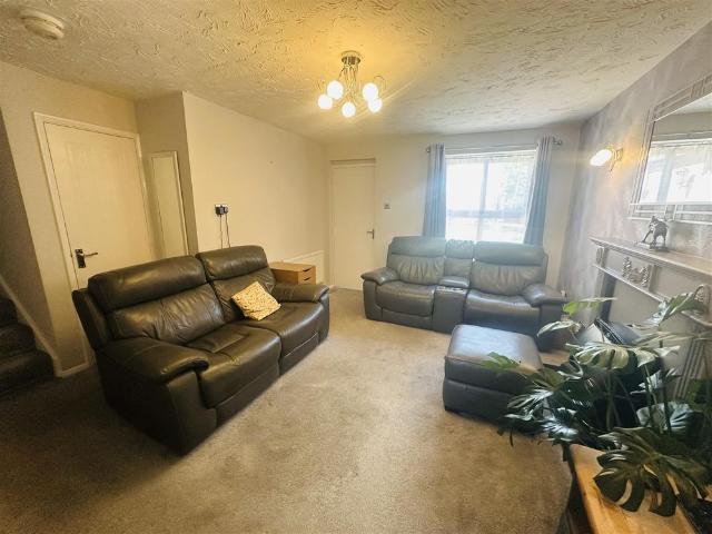 Sunart Way, Hawthorne Common, CV10