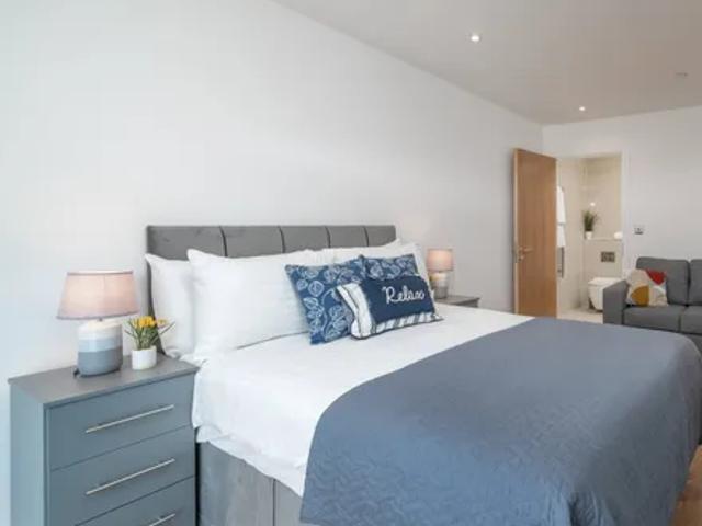 Sunbury Street, London, SE18 5AE, United Kingdom | 2 bed apartment for rent #115918042 | Rentberry