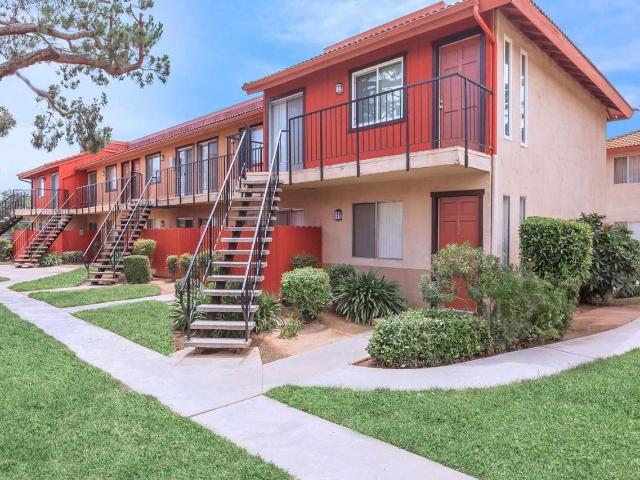 Sunburst Apartments 1 Bedroom Apartment for Rent at 4294 N Hughes Ave, Fresno, CA 93705