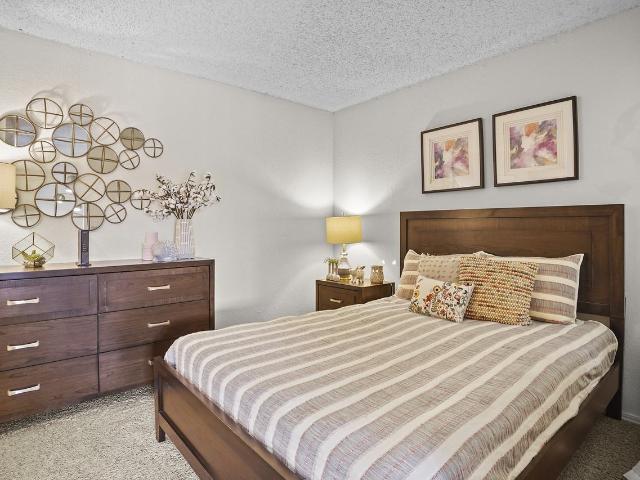 Sunchase Apartments 2 Bedroom Apartment for Rent at 8101 E 93rd St, Tulsa, OK 74133