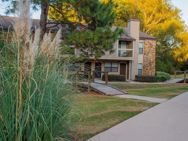 Sunchase Ridgeland Apts. 1 Bedroom Apartment for Rent at 875 William Blvd, Ridgeland, MS 39157