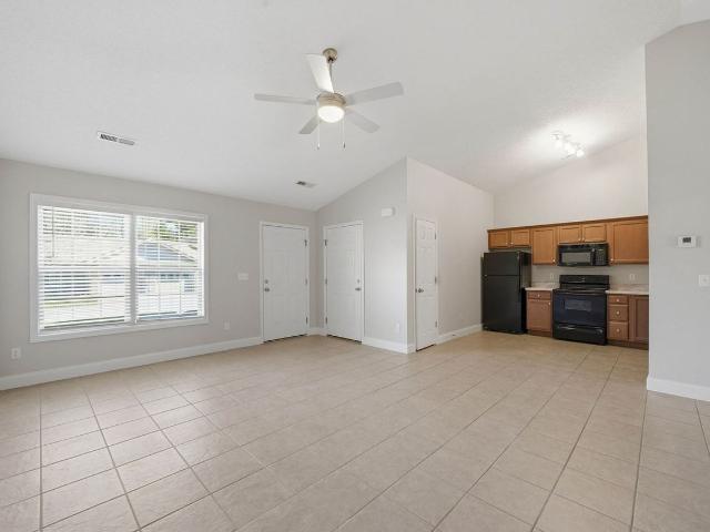 Suncrest Village 1 Bedroom Condo for Rent at 2083 2083 2450 Suncrest Village Ln, Johnson City, TN 37615