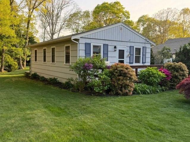 Suncrest Dr, Falmouth, Home For Sale