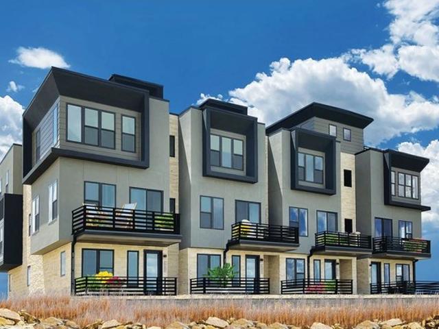 Suncrest Plan Montmere at Autrey Shores Community