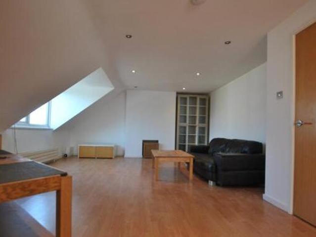 Sunderland Road, Forest Hill, 2 Bedroom Apartment