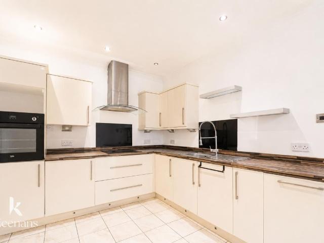 Sunderland Street, Burnley BB12, 2 bed terraced house to rent, £750 pcm | PrimeLocation