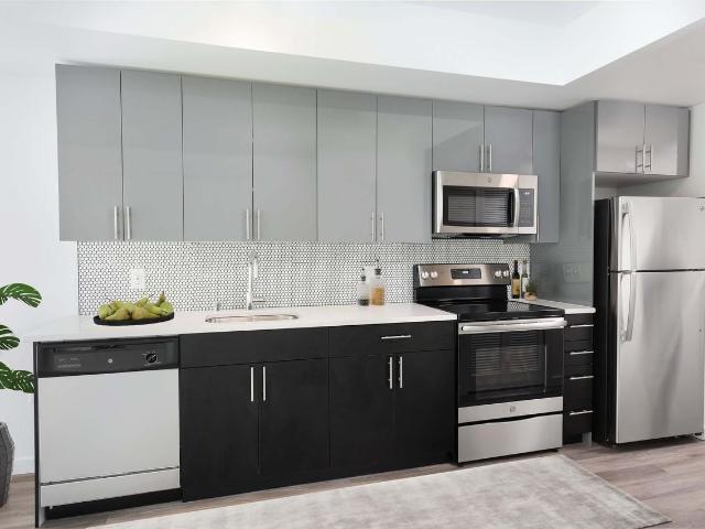 Sundodger Studio Apartment for Rent at 4218 Roosevelt Way Ne, Seattle, WA 98105 University District