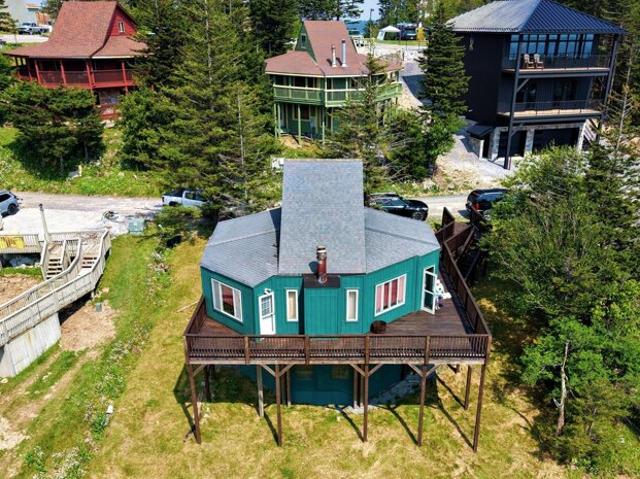 Sundowner Dr Lot Hutch,snowshoe, Home For Sale