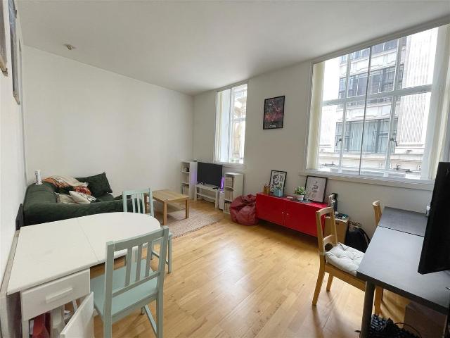 Sunhouse, Bennetts Hill B2, 1 bed flat to rent, £975 pcm | PrimeLocation
