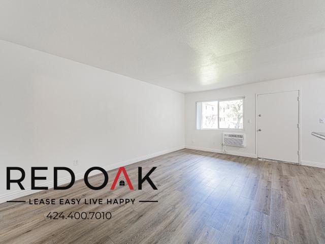 ~1st Month FREE~ Sunlit One Bedroom with Spacious Rooms, On Site Laundry, and Included Parking ~ In Prime Whittier! *Move In Special