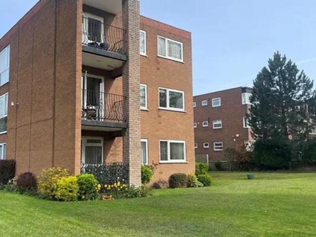 Sunningdale, 33 Station Road, Sutton Coldfield, B73 5JZ, United Kingdom | 2 bed house for rent #166935449 | Rentberry
