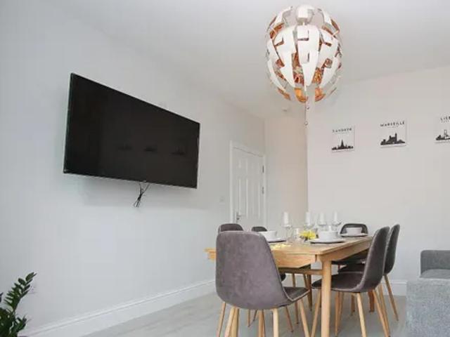 Sunningdale Avenue, London, W3 7NS, United Kingdom | Room for rent #154590523 | Rentberry