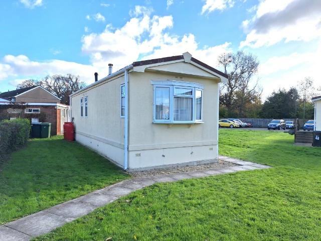 Sunningdale, Mobile Home Park, Colden Common, Winchester SO21, 1 bed detached house to rent, £795 pcm | PrimeLocation
