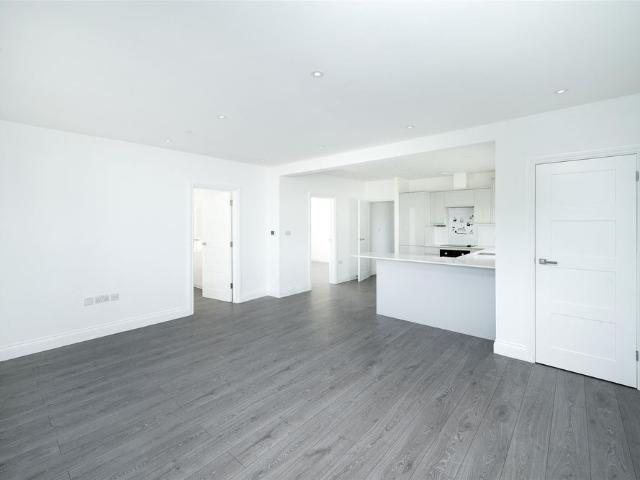 Sunningfields Road, Hendon NW4