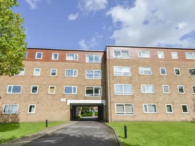 Sunningfields Road, London, NW4 4QS, United Kingdom | 3 bed house for rent #168082295 | Rentberry