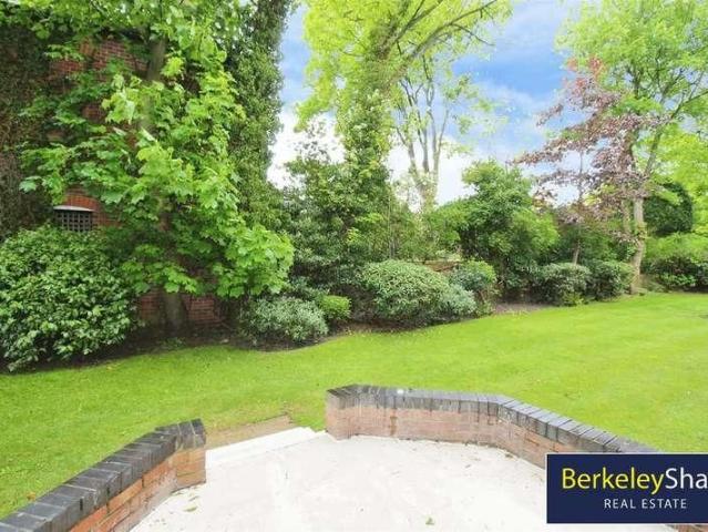Sunningwell, Merrilocks Road, Blundellsands, L23