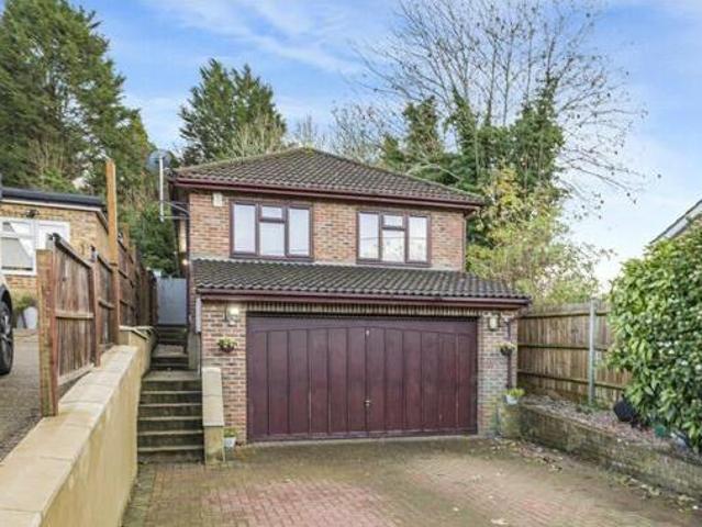 Sunningvale Avenue, Biggin Hill, 3 Bedroom Detached