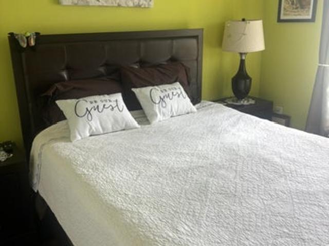 Sunny waterfront room for rent
