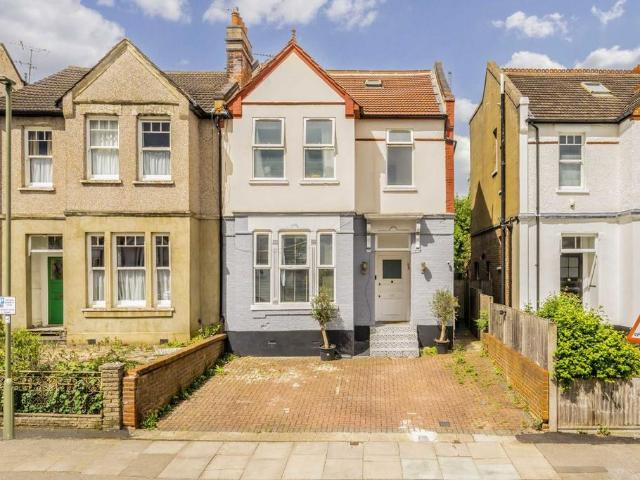Sunny Gardens Road, LONDON NW4 2 bed flat to rent £1,700 pcm £392 pw