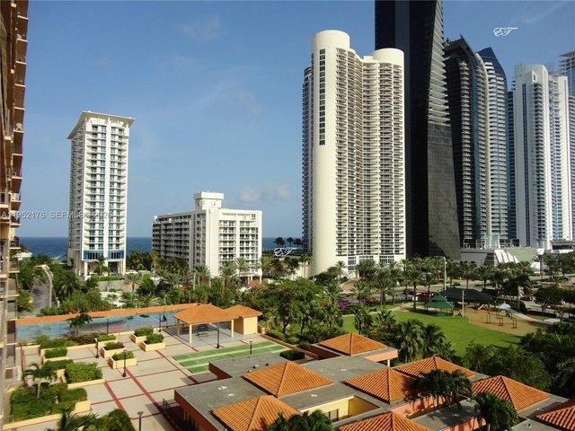 Sunny Isles Beach, FL 33160
