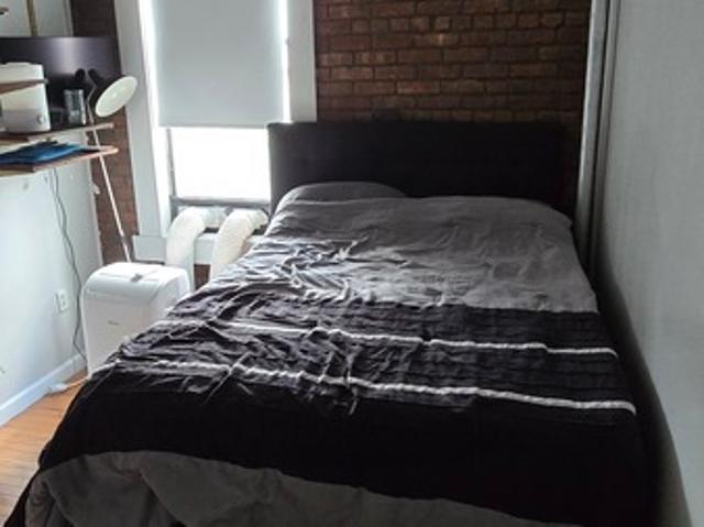 Sunny room clean roommates