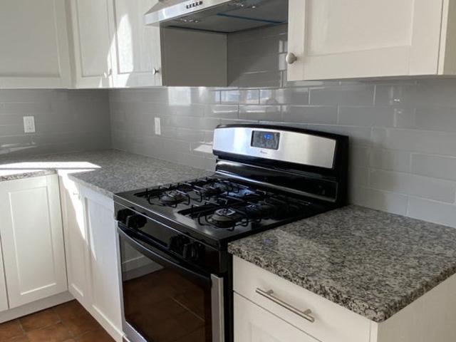 Sunny Room for Rent in Spacious Apartment
