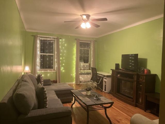 Sunny Room for rent