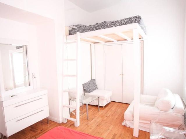 Sunny Room In Clinton Hill Loft