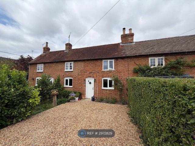 Sunny Side Cottages, Newport Pagnell MK16, 1 bed terraced house to rent, £1,100 pcm | PrimeLocation